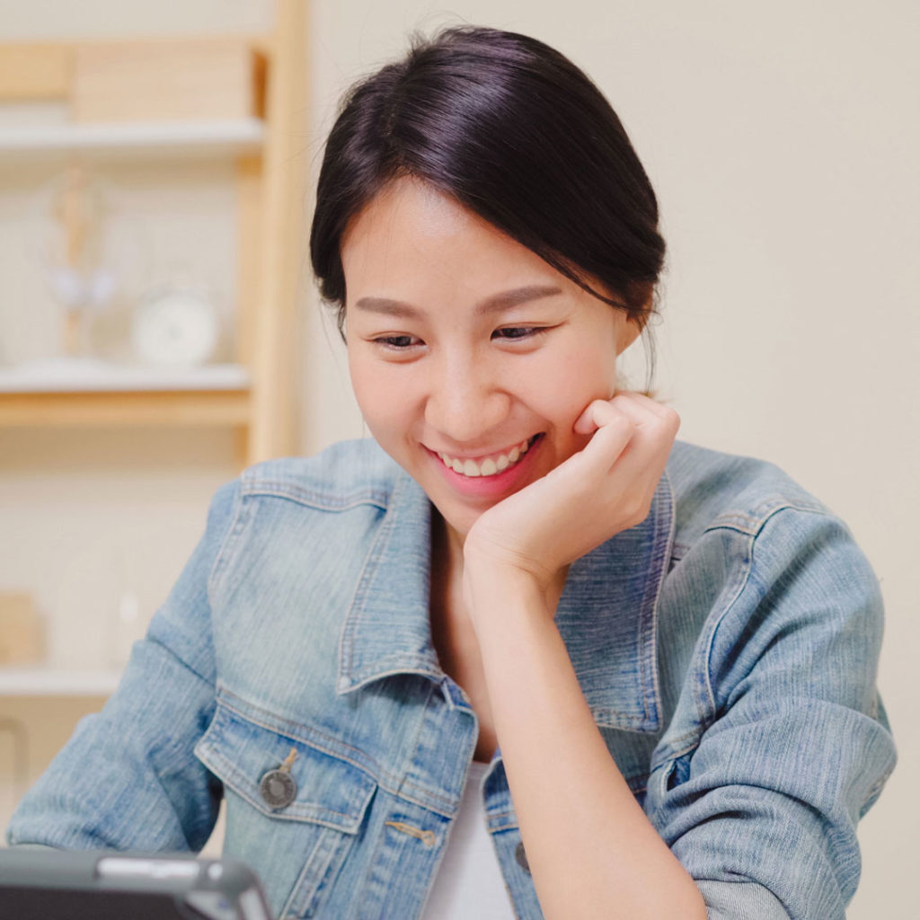 AI書寫/對話小幫手 - Mi Learning